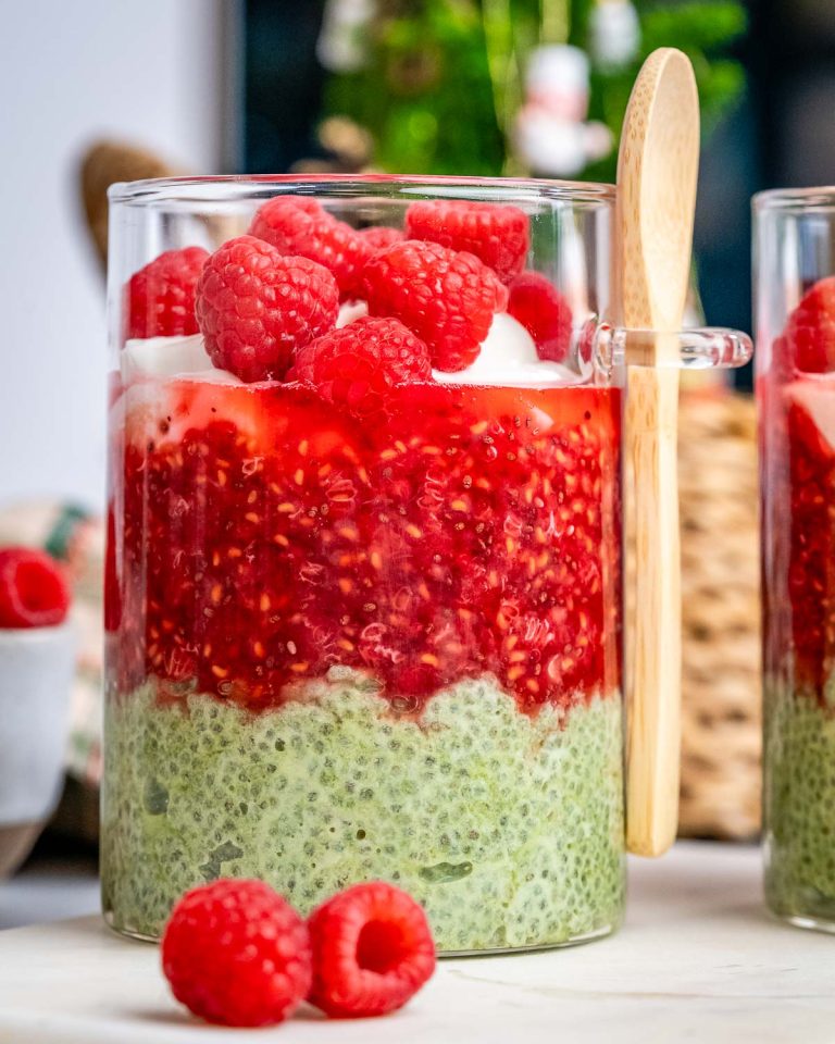 Raspberry Matcha Chia Pudding | Clean Food Crush