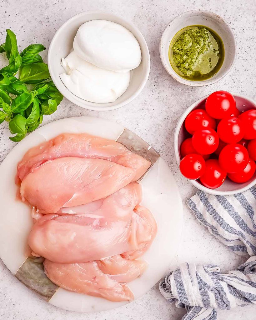 [VIDEO] Pesto Mozzarella Baked Chicken | Clean Food Crush