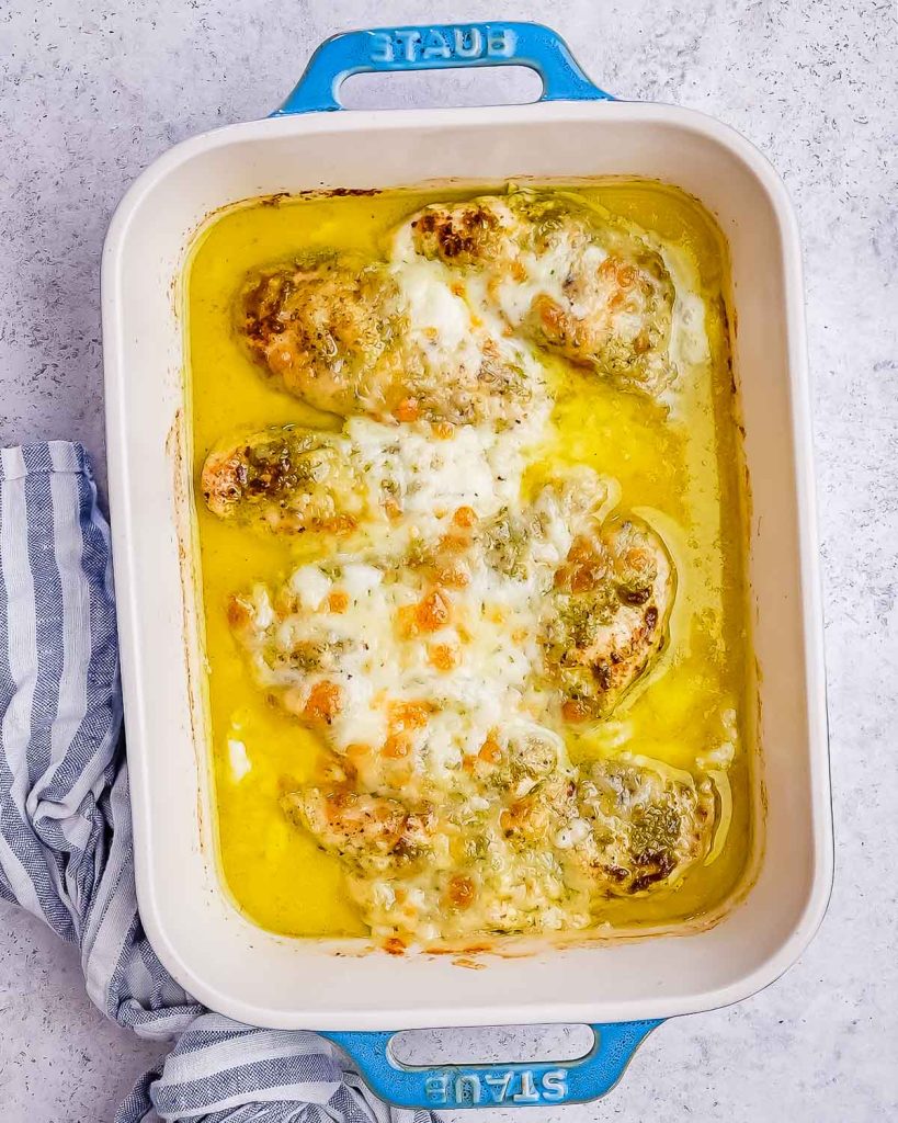 [VIDEO] Pesto Mozzarella Baked Chicken | Clean Food Crush