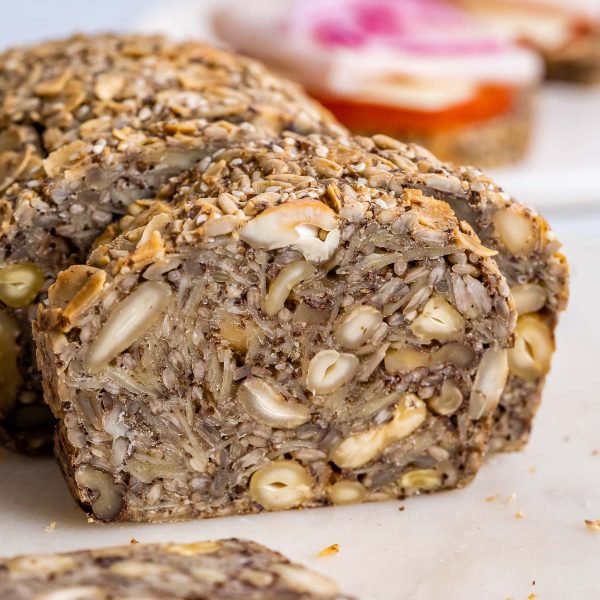 The Healthiest Bread Options for a Clean Eating Lifestyle | Clean Food ...